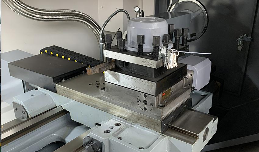 CNC Horizontal Lathe Machine CAK50135 - Buy CNC Horizontal Lathe ...